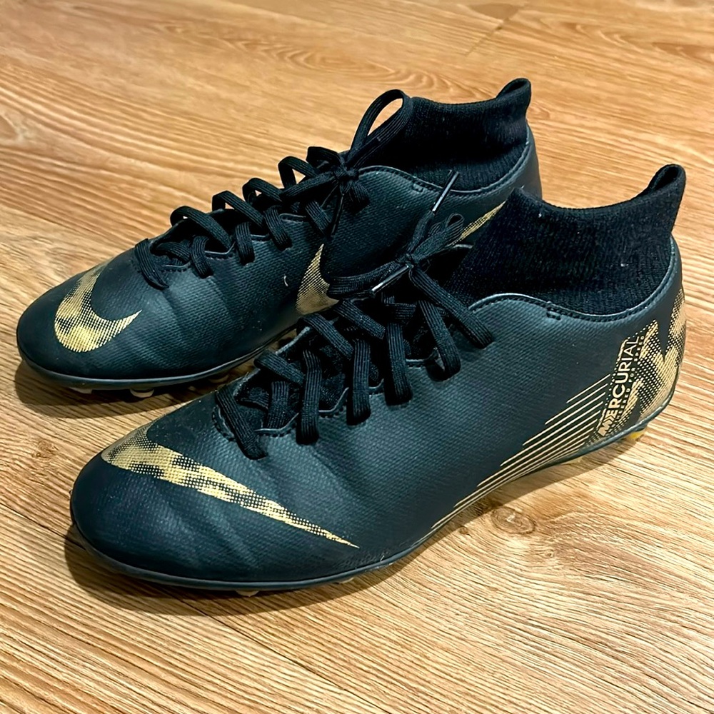 Nike Mercurial Soccer Cleat Men's 9 Black Gold - Gem